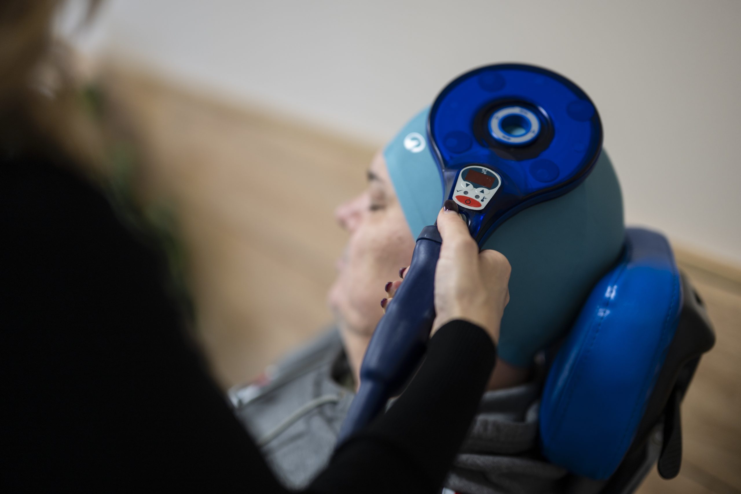 rTMS - Magnetna stimulacija mozga - AMD Medicina